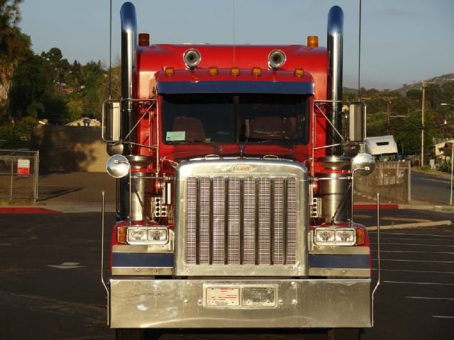 Peterbilt 379 Optimus